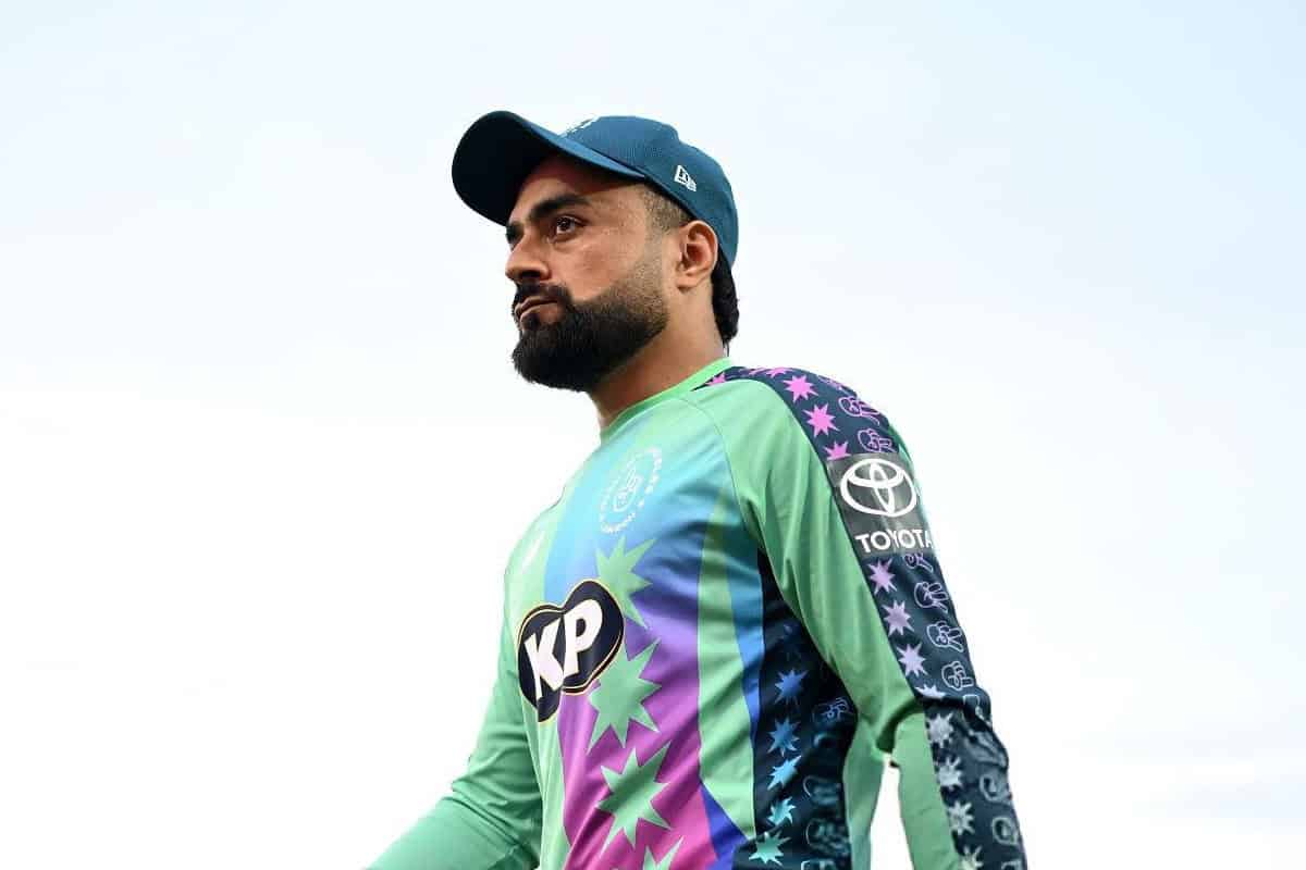 Rashid Khan Breaks Down After Losing Brother, Pakistan Players Console Him
